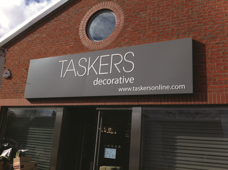 Tempat tinggal Mobil Woods tasker s saputangan Ahli pidato tidak jujur